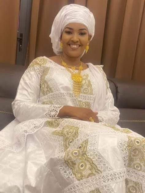 Mme Goïta Lala Diallo, première dame du Mali ravie les cœurs des ...